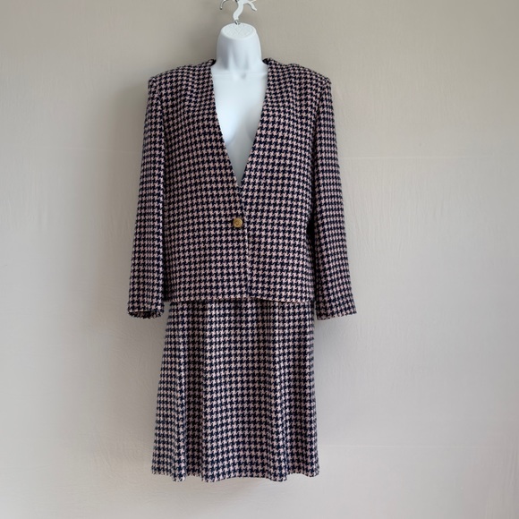 Koret | Skirts | Koret Vintage Pink Navy Houndstooth Wool Blazer Skirt ...